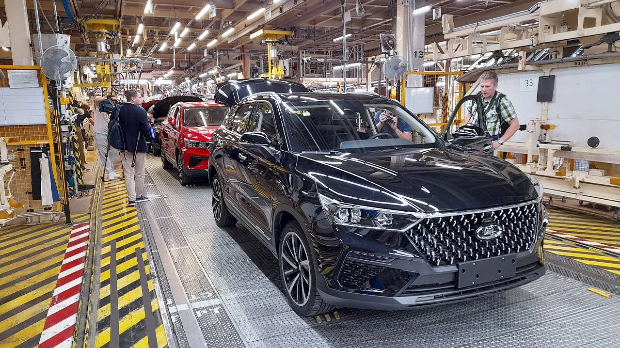 Источник: «АвтоВАЗ» не договорился с китайским FAW. Выпуск Lada X-Cross 5 отменён - Rozetked.me