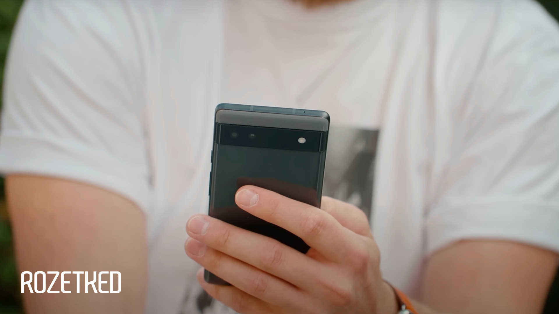 Google сняла с продажи Pixel 6a - Rozetked.me