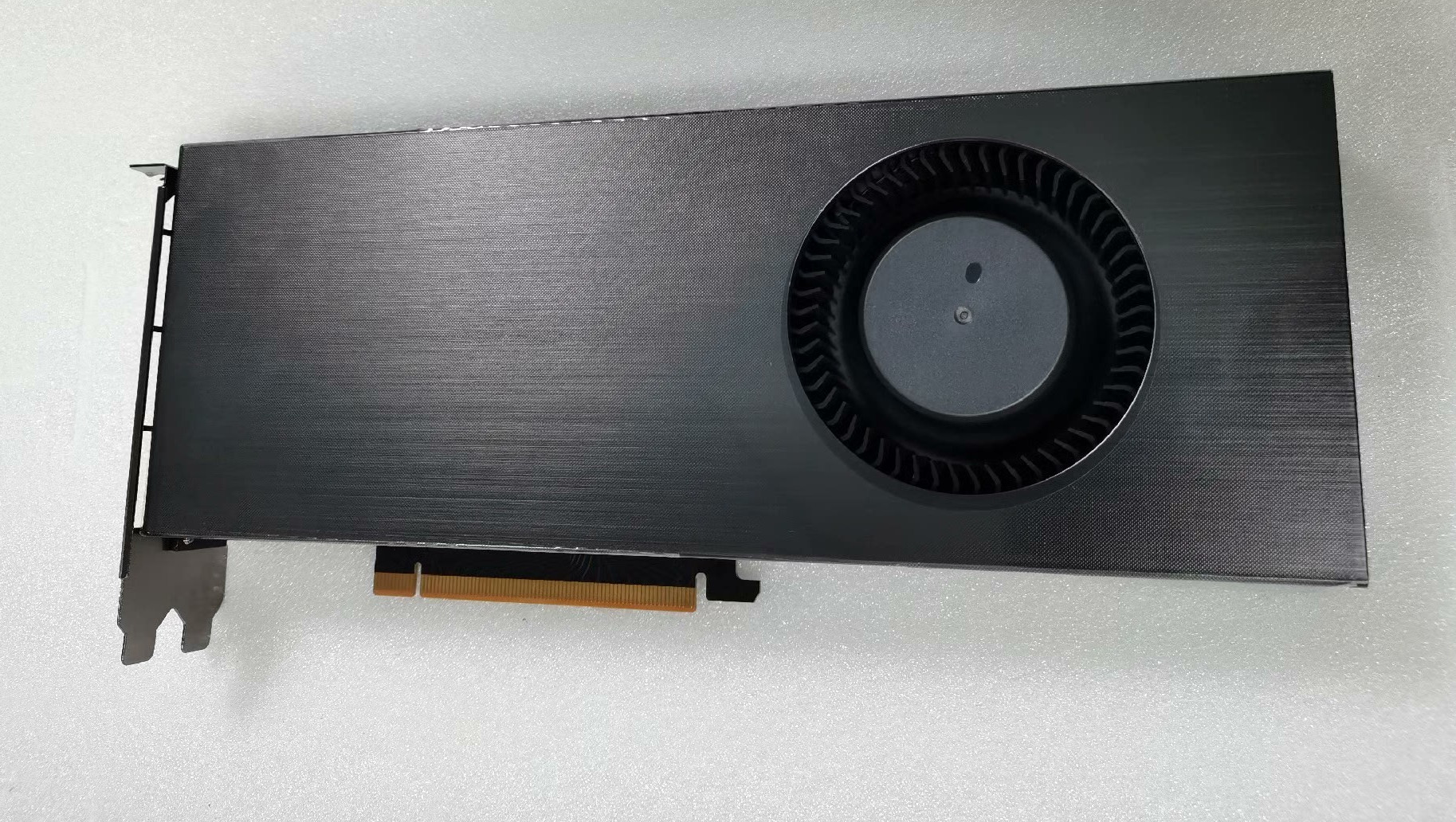 В Китае начали делать неофициальные видеокарты RTX 3080 20 ГБ и Radeon ...