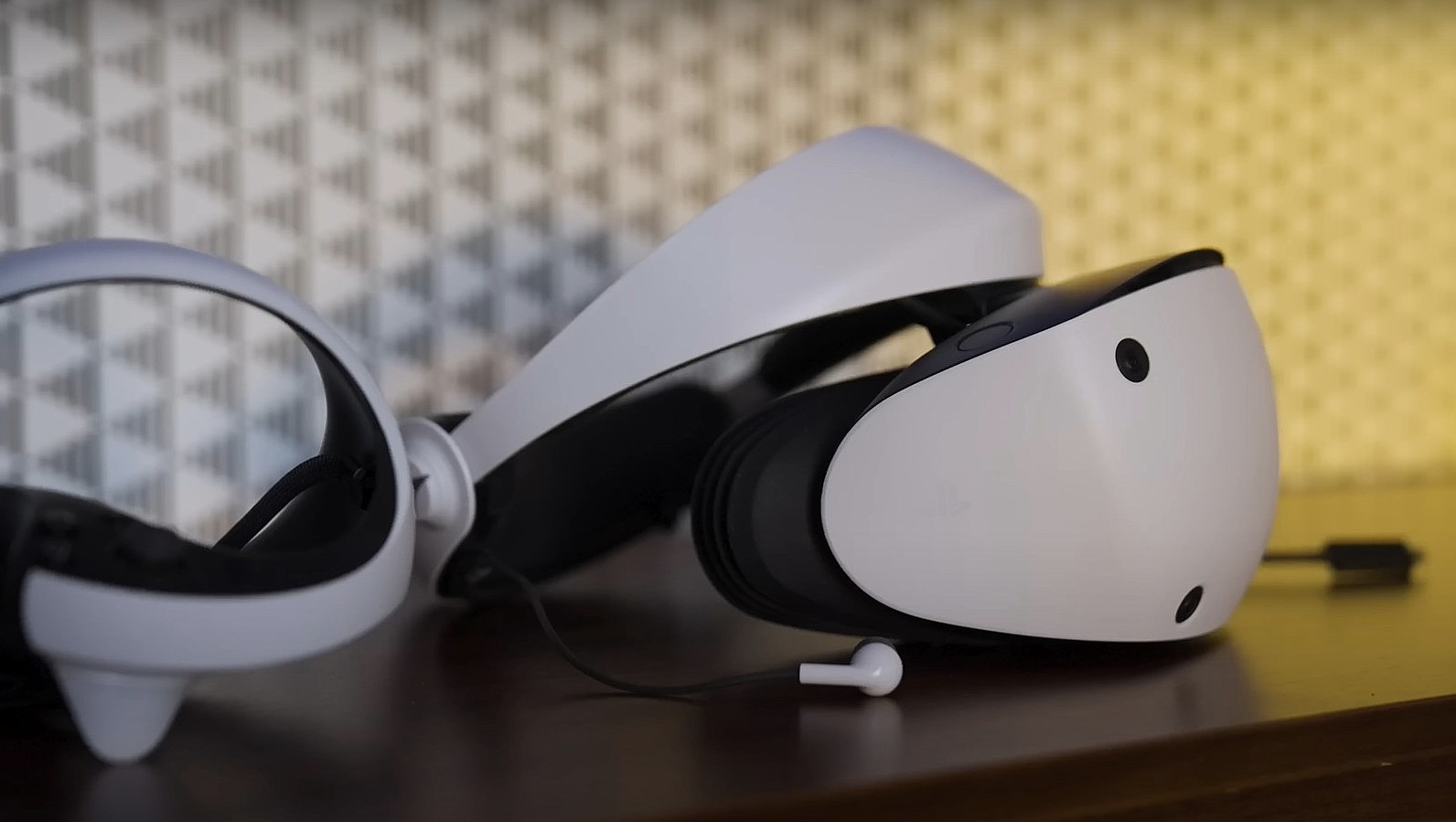 PlayStation VR 2 в DNS подешевел на 16 000 рублей - Rozetked.me