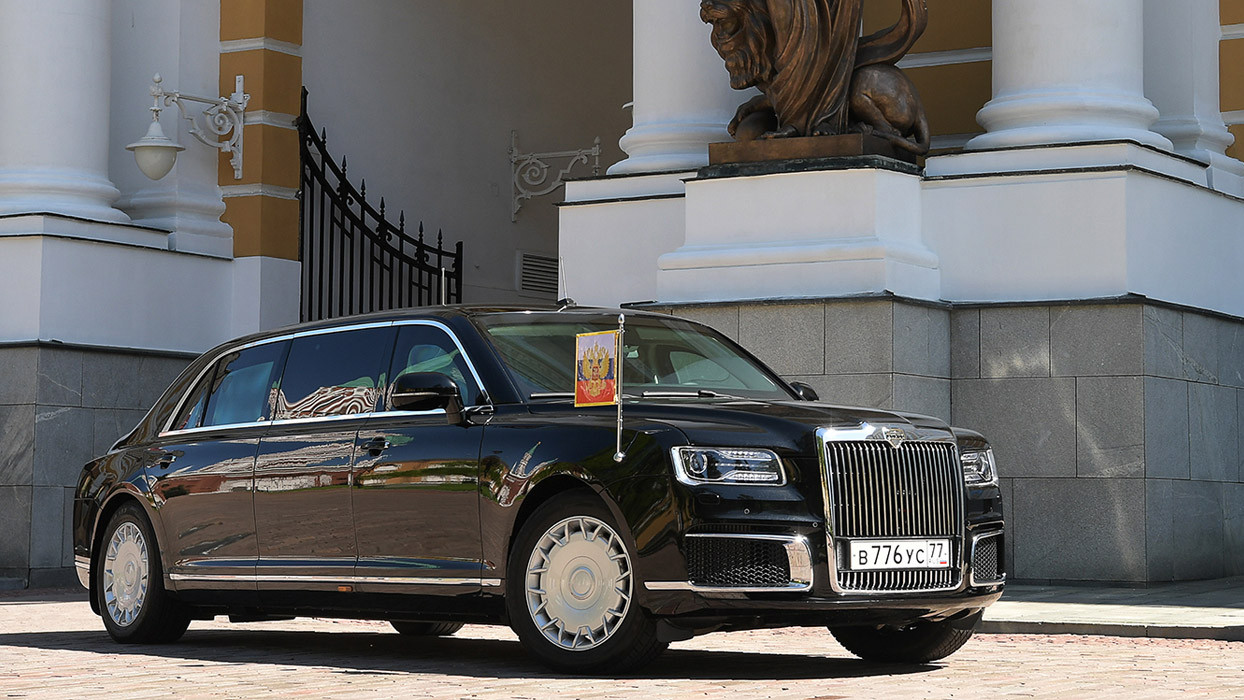 Минпромторг рекомендовал закупать для госслужащих Lada, Aurus, УАЗ, «Москвич», Evolute и Haval ...