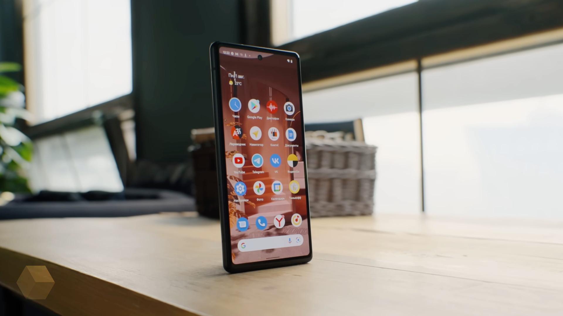 Google Pixel 7a показался на новых фотографиях с подтверждением ...